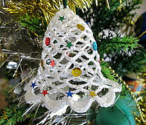 Ravelry: Christmas bell pattern by Michelle Starkie