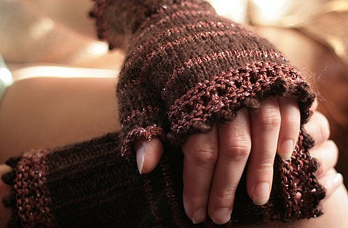 Ravelry: Victoria Fingerless Mittens pattern by Louisa Harding