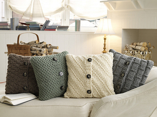 Ravelry: #28 Double Seed Stitch Pillow pattern by Tanis Gray