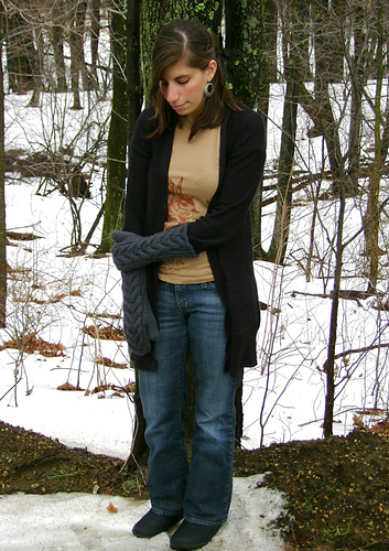 Ravelry: Bella's Mittens pattern by Marielle Henault