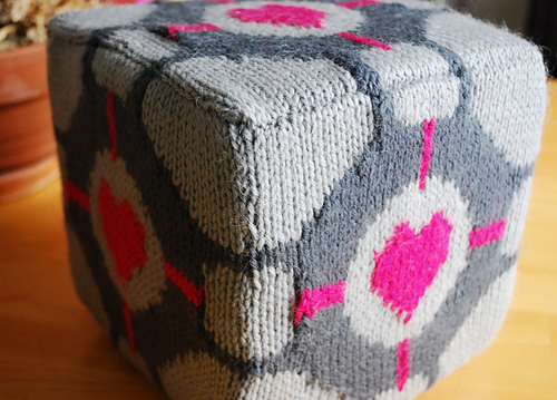 Ravelry: Knitted Companion Cube pattern by Wren Montgomery