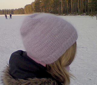 Ravelry: Square Circle Hat pattern by Phoeknits