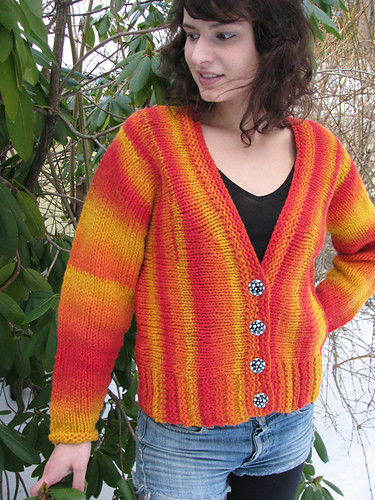 Ravelry: Venus Rising 680 pattern by Lucy Neatby