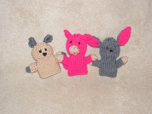Ravelry: Farm Animals Finger Puppets pattern by Fiona McTague