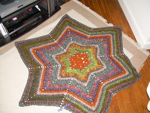 Ravelry: 6 point star afghan pattern by Amy Maxwell