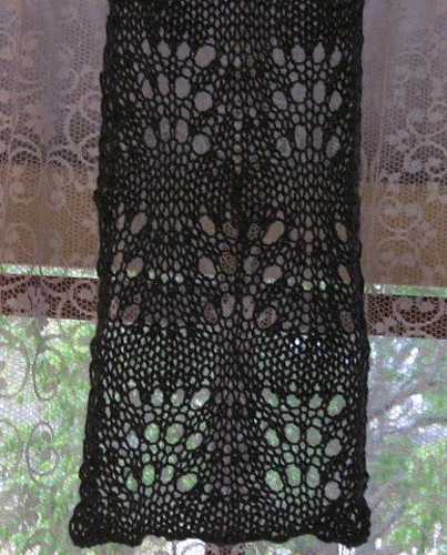 Ravelry: Garden Trellis Scarf pattern by Yvonne Mendelson