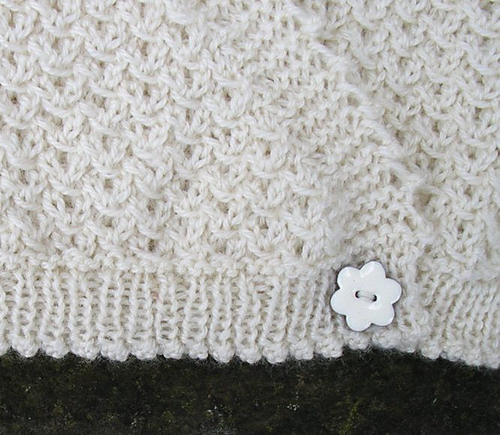 Ravelry: Sweet Hortense heartwarmer pattern by Christine de Savoie