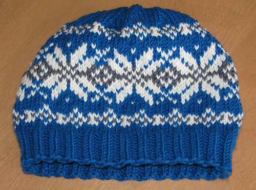 Ravelry: Snowflake Stranded Hat pattern by Lisa Rosen
