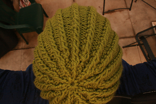 Ravelry: Pom! Hat pattern by Preita Salyer