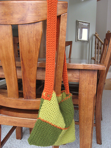 Ravelry: Patchwork Bag #80992AD pattern by Lion Brand Yarn