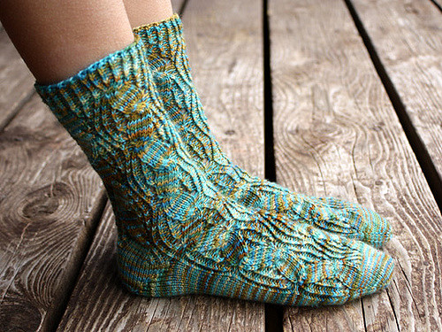 Ravelry: Falling Ribbons pattern by Jeannie Cartmel