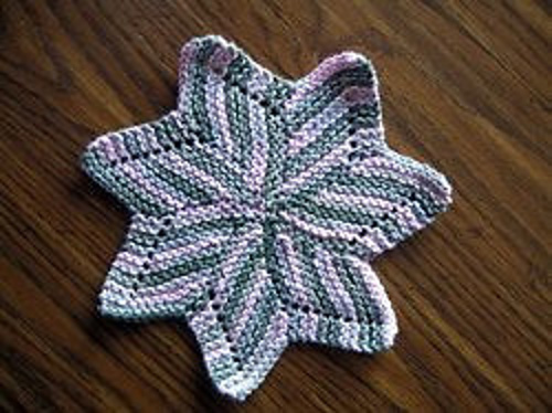 Ravelry: Baby Star pattern by Dione Read