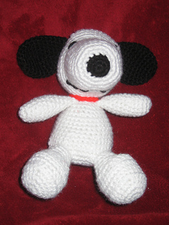 Ravelry: Snoopy pattern by BearBuns Studio