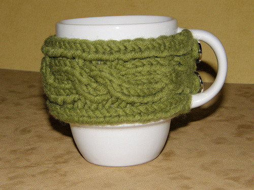 Ravelry: Cabled Mug Hugs pattern by Bethany A Dailey