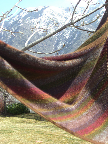 Ravelry: Everylastbit Kidsilk Haze shawl pattern by Susan Isbell
