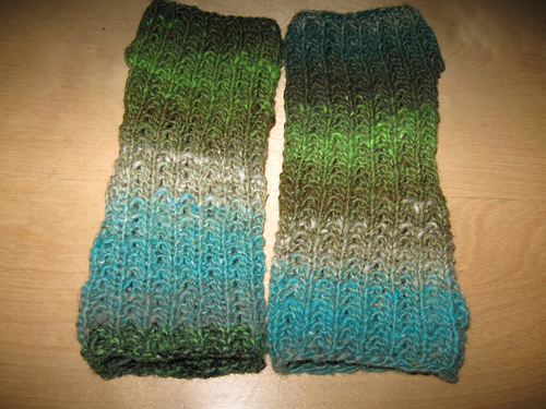 Ravelry: Broken Rib Fingerless Gloves pattern by Sharon Gefen