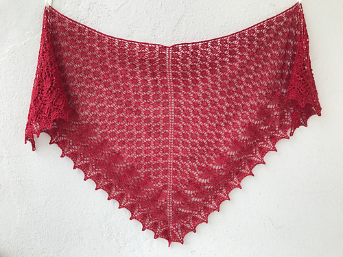 Ravelry: EclatDuSoleil's Swallowtail Shawl
