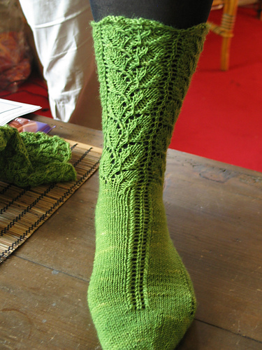 Ravelry: Drooping Elm Socks pattern by Christie Pruitt