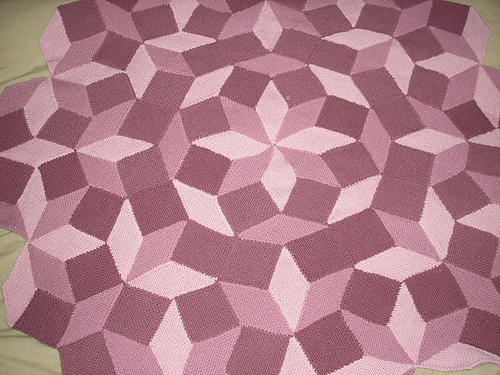 Ravelry: Penrose pattern by Woolly Thoughts