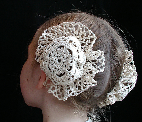 Ravelry: bun / snood from doily pattern by Wendy Harbaugh