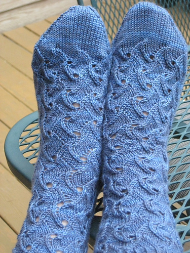 Ravelry: Scrolls pattern by Charlene Schurch