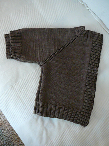 Ravelry: Cropped Raglan Sweater pattern by Lion Brand Yarn