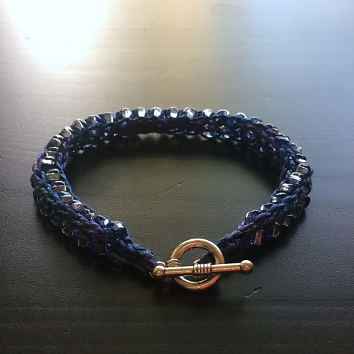 Ravelry: Circlet Beaded Bracelet pattern by Linda Browning