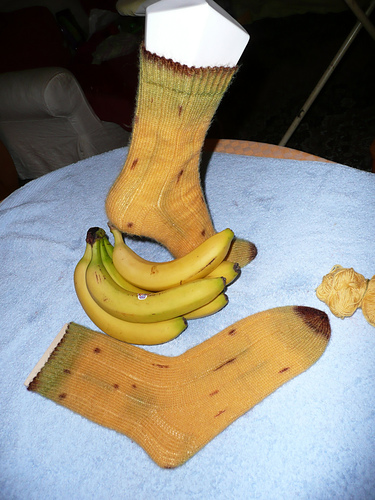 Ravelry: bridorangi's musa sockii (Bananensocken) (banana socks)