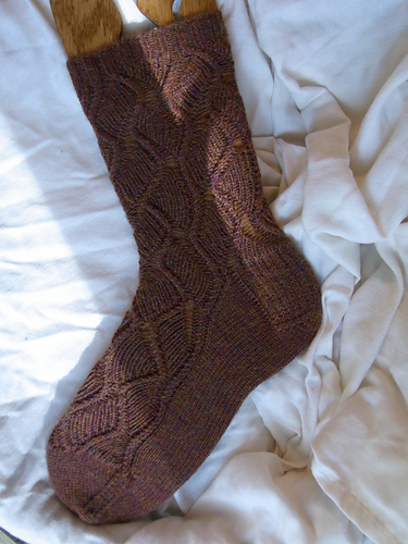 Ravelry: Fall Twist Socks pattern by verybusymonkey