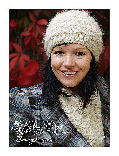 Ravelry: Snowberry hat pattern by Inga Jaanson