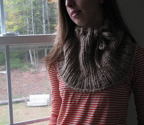 Ravelry: Oversized Cowl pattern by Elizabeth Smith