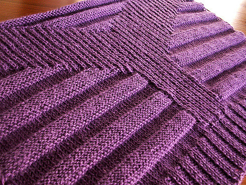 Ravelry: Lila Pulli im Stil von Vivienne Westwood pattern by Für Sie