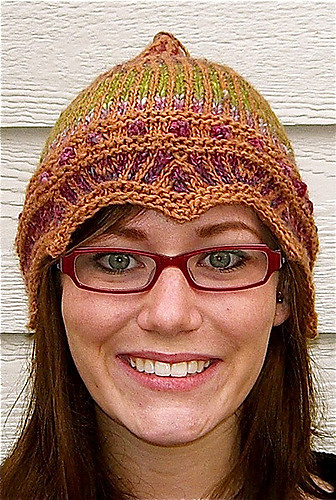 Ravelry: Renaissance Hat pattern by Carolyn Doe