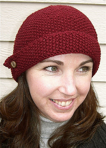 Ravelry: Brim and Button hat pattern by Carolyn Doe