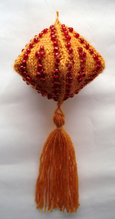 Ravelry: Beaded Bauble Ornament pattern by Terry Morris