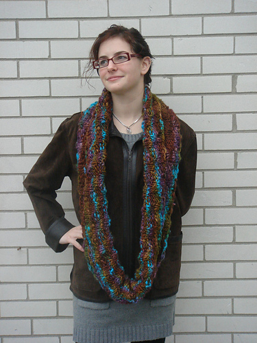 Ravelry: snood pattern by Elizabeth Fallone