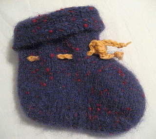 Ravelry: Russian Winter baby booties pattern by Henya Kazatchkov