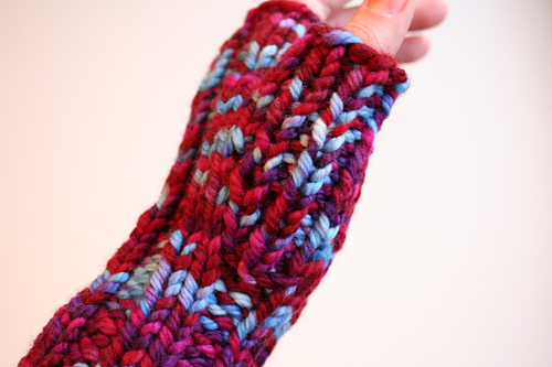 Ravelry: Funky Chunky Mitts pattern by Lindsey Smith