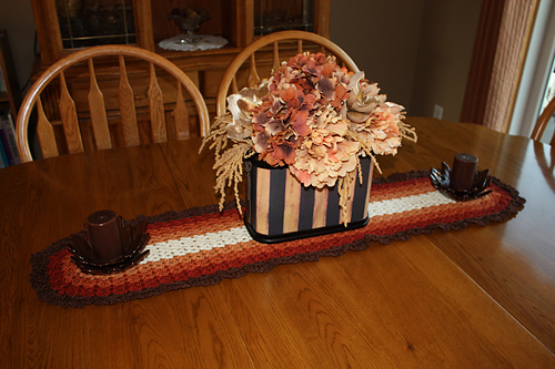 Ravelry: Shell Table Runner pattern by Annie Potter