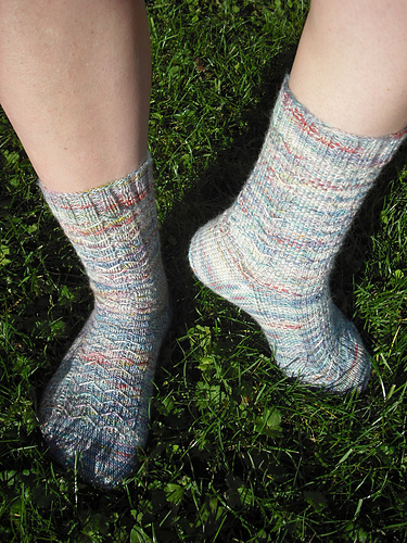 Ravelry: Edwardian Boating Socks pattern by Emma Grundy Haigh
