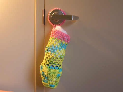 Ravelry: Grocery Bag Dispenser pattern by Drew Emborsky