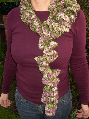 Ravelry: foxglove spiral crochet scarf pattern by Joelle Harris