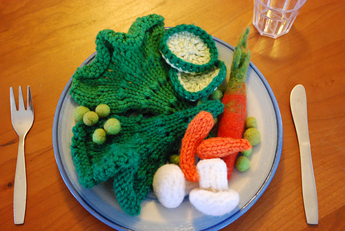 Ravelry: Knitted Food Pattern 4 - Pita Sandwich pattern by Lissa Napora