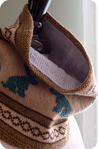 Ravelry: Cowichan Jackalope Cowl pattern by Jennifer Lang