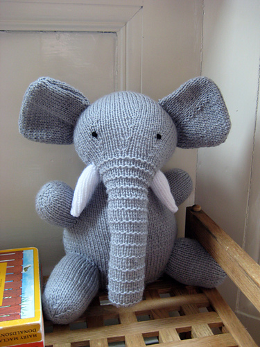 Ravelry: Elephant pattern by Sarah Keen