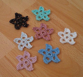 Ravelry: Crocheted Star Flower pattern by Jennifer Wenchiarutti