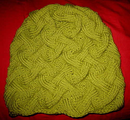 Ravelry: yarnover's Hounds-tooth entrelac hat