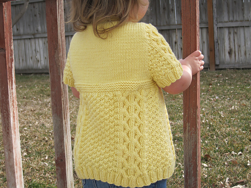 Ravelry: Mara pattern by Berroco Design Team