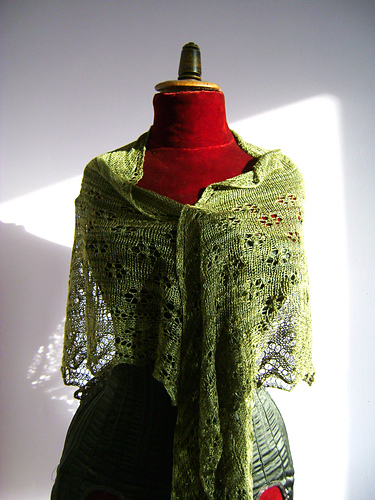 Ravelry: Joelle pattern by Julia Riede