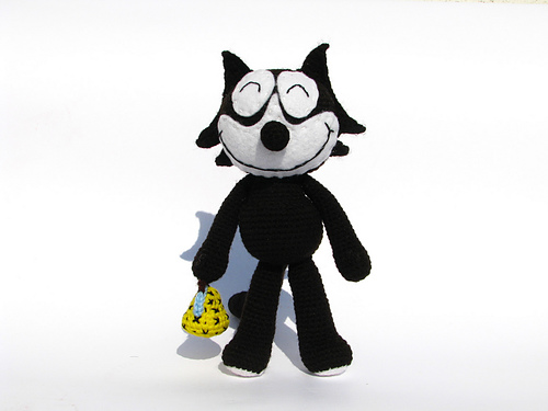 Ravelry: Felix the Cat pattern by Luisa Contreras